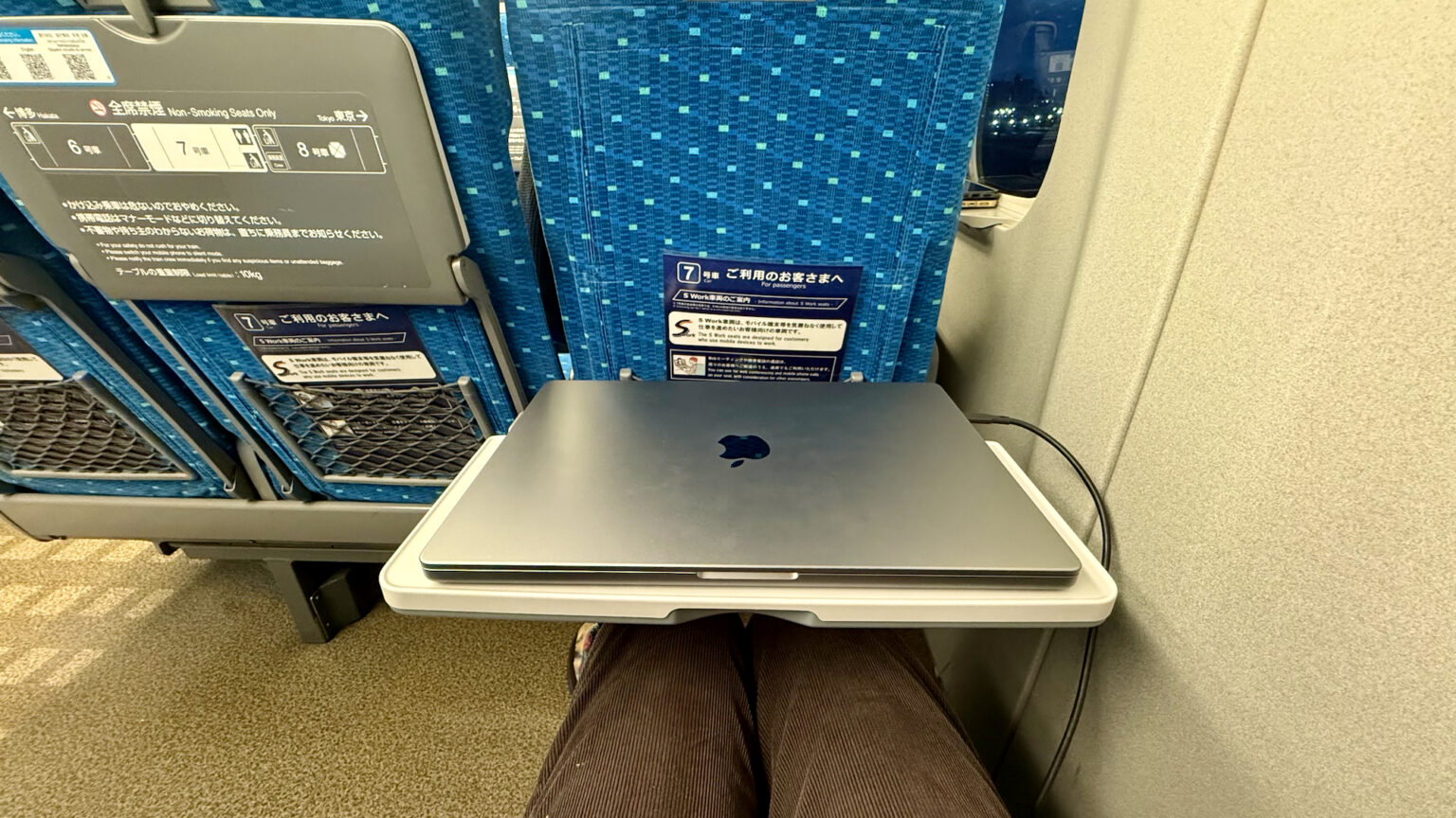 東海道新幹線のS Work Pシートに乗ってみた | mozlog